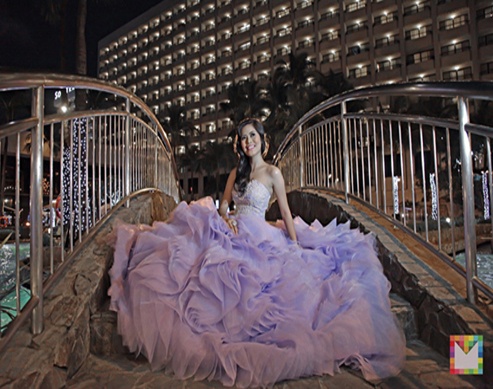 debut theme examples