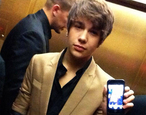 Twitter Talk: Justin Bieber, Austin Mahone, Drake, and More Tweet About ...