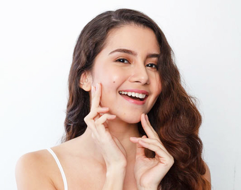 5 Steps To Concealing Your Pimple Without Making It Worse