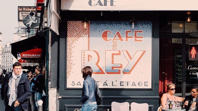 Here's What You Should Do When You Travel To Someplace New